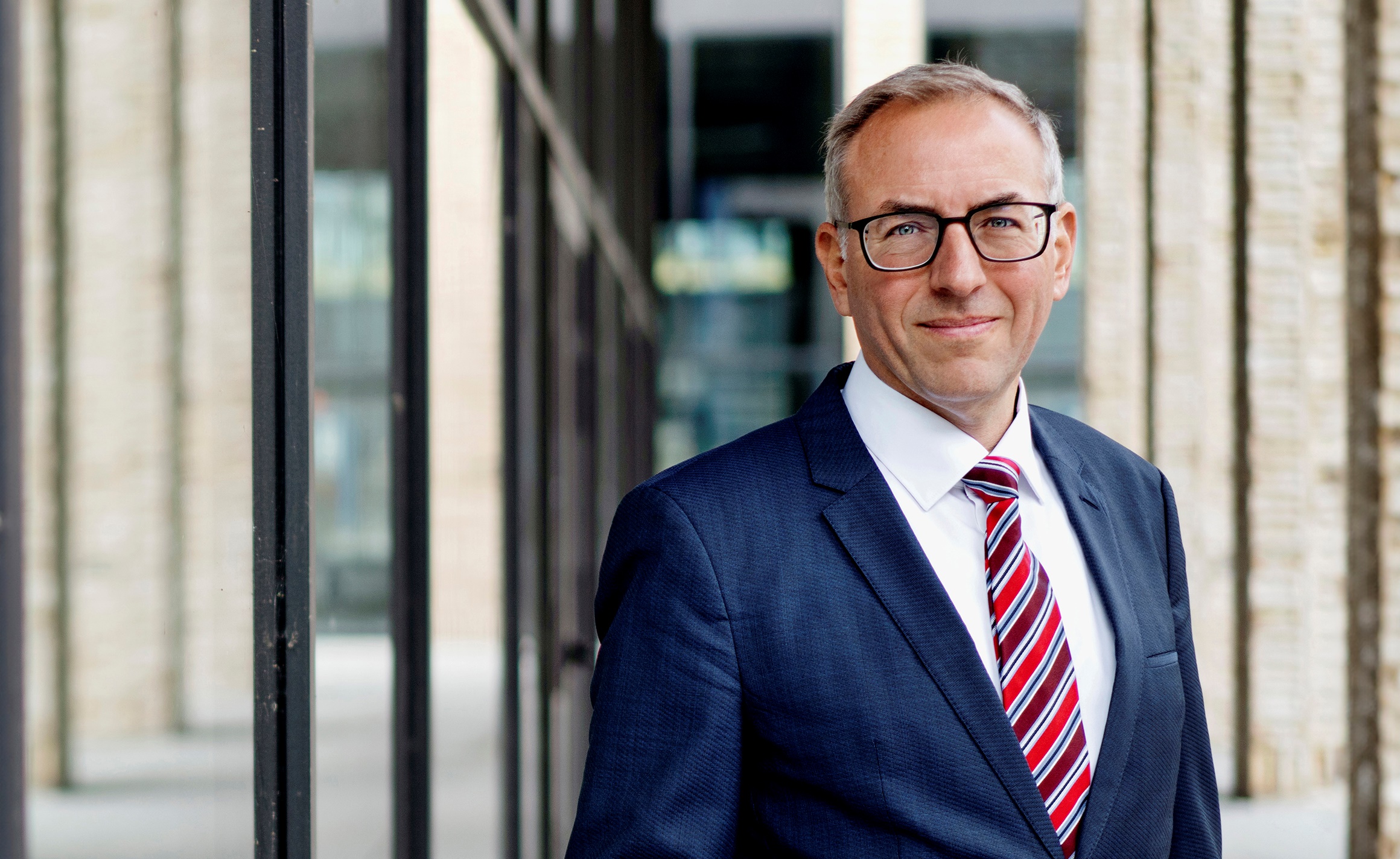 Advokat Andreas Antoniades skal styrke udviklingen af Sankt Lukas ...